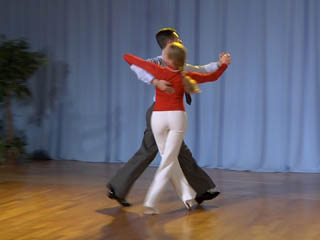 Learn to Dance the Tango with BallroomDancers.com!